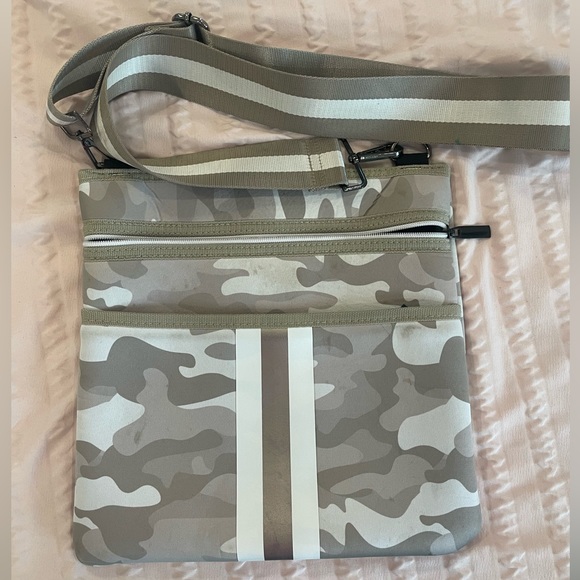 HAUTE SHORE | Bags | Haute Shore Crossbody | Poshmark